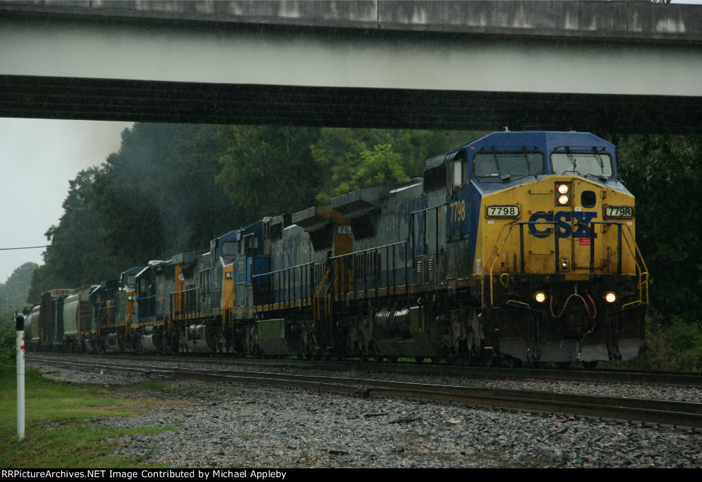 Q602 about to knock down a clear.